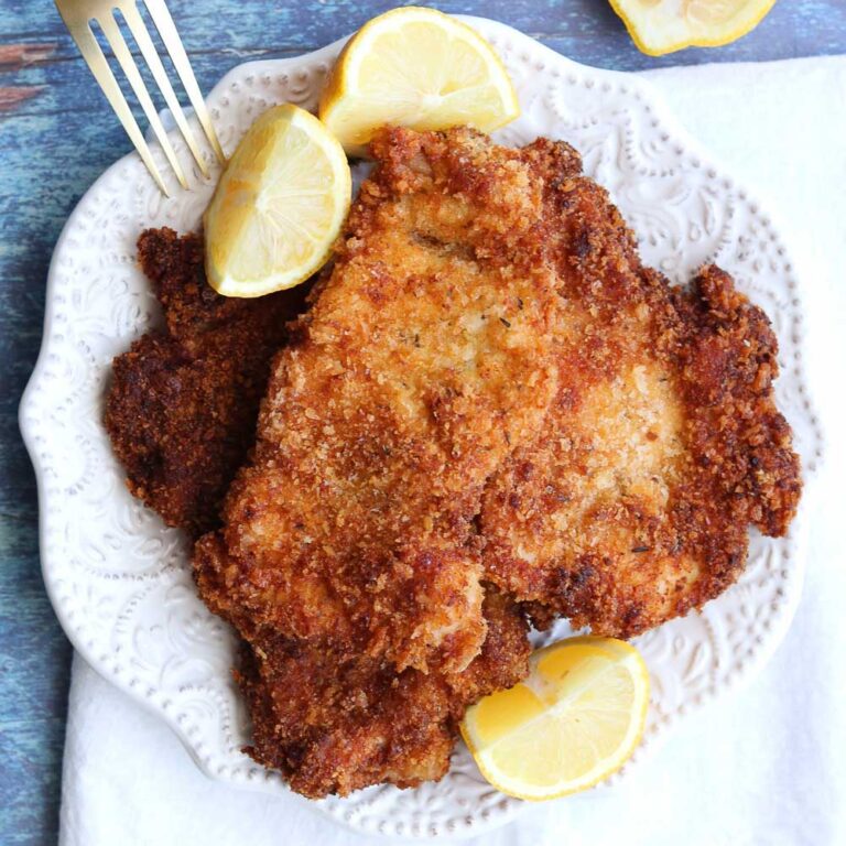 Easy Chicken Schnitzel – Claudia's Table