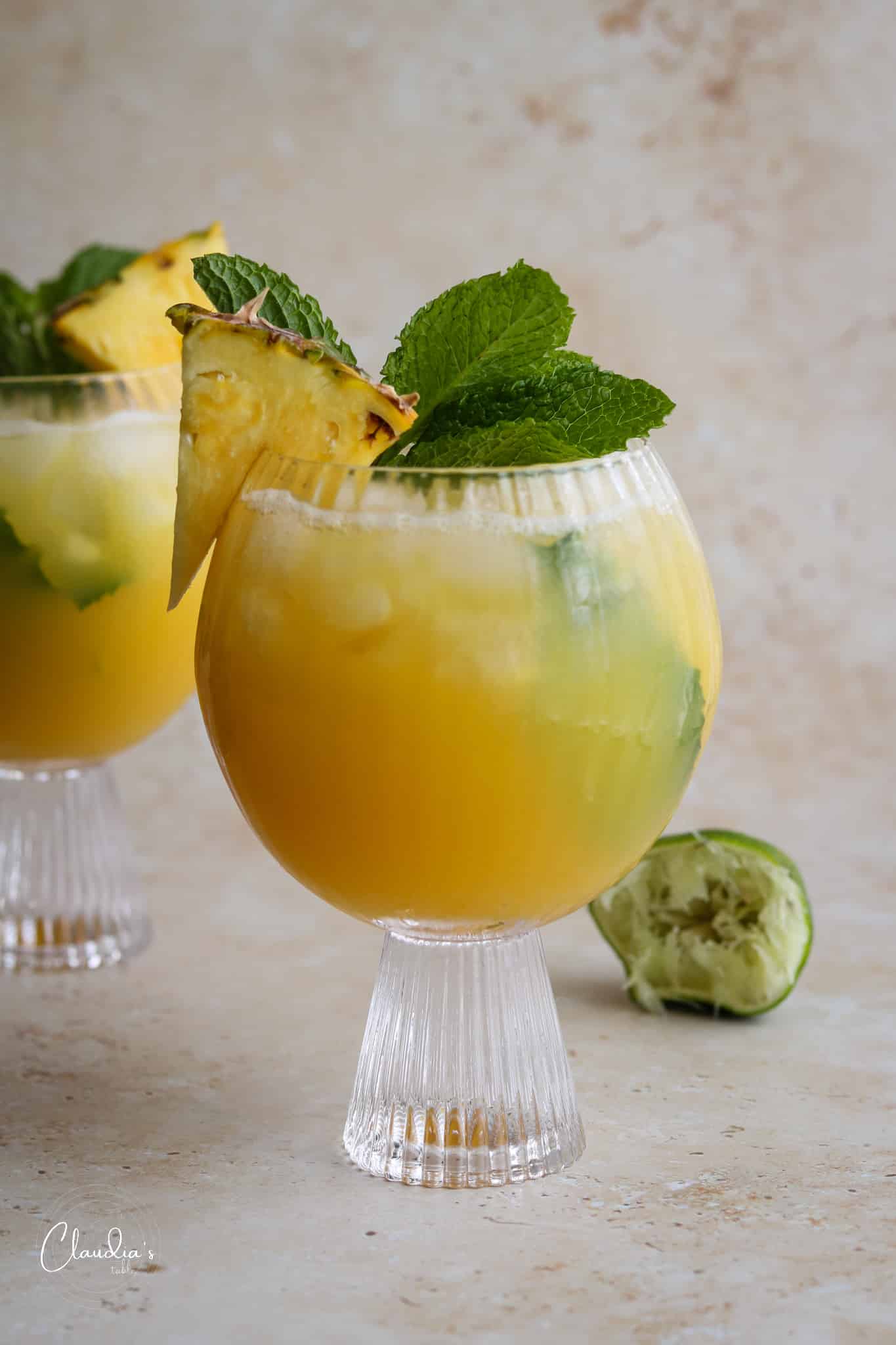 Healthy Tropical Mocktail – Claudia's Table